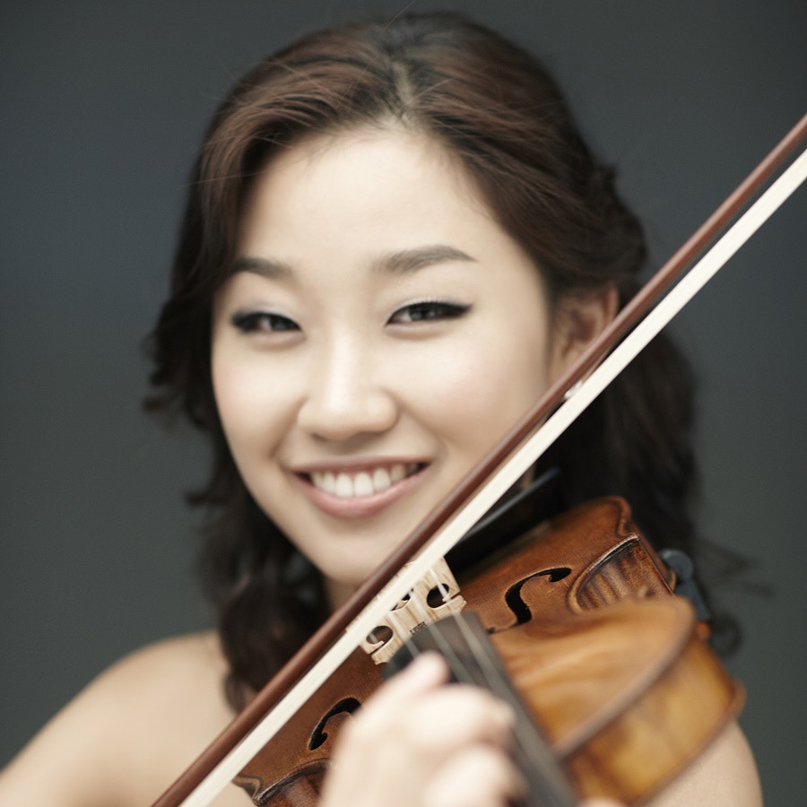 Yezu Woo: biography, videos - medici.tv